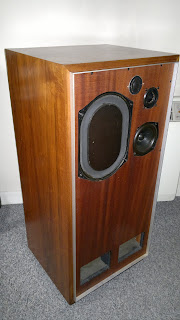 The Vintage HiFi: IMF TLS80 Transmission-Line Speaker